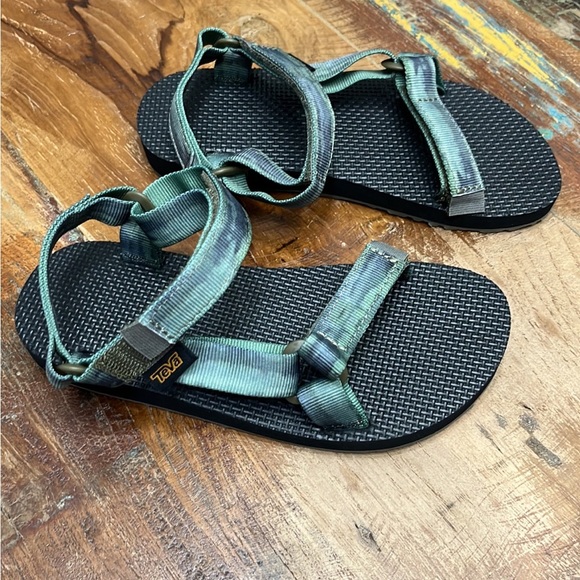 Teva | Shoes | New Teva Universal Tie Dye Sandals | Poshmark